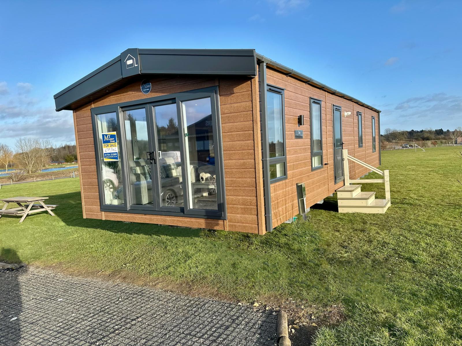 Hanworth Country Park - My Leisure home